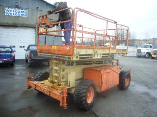 1998 JLG 33RTS Scissor Lift for sale by Arthur Trovei & Sons - used ...